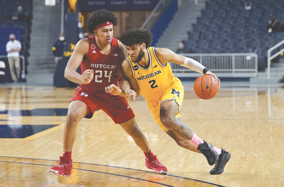 Michigan Wolverines slip to No. 4 in AP men’s basketball poll after two ...